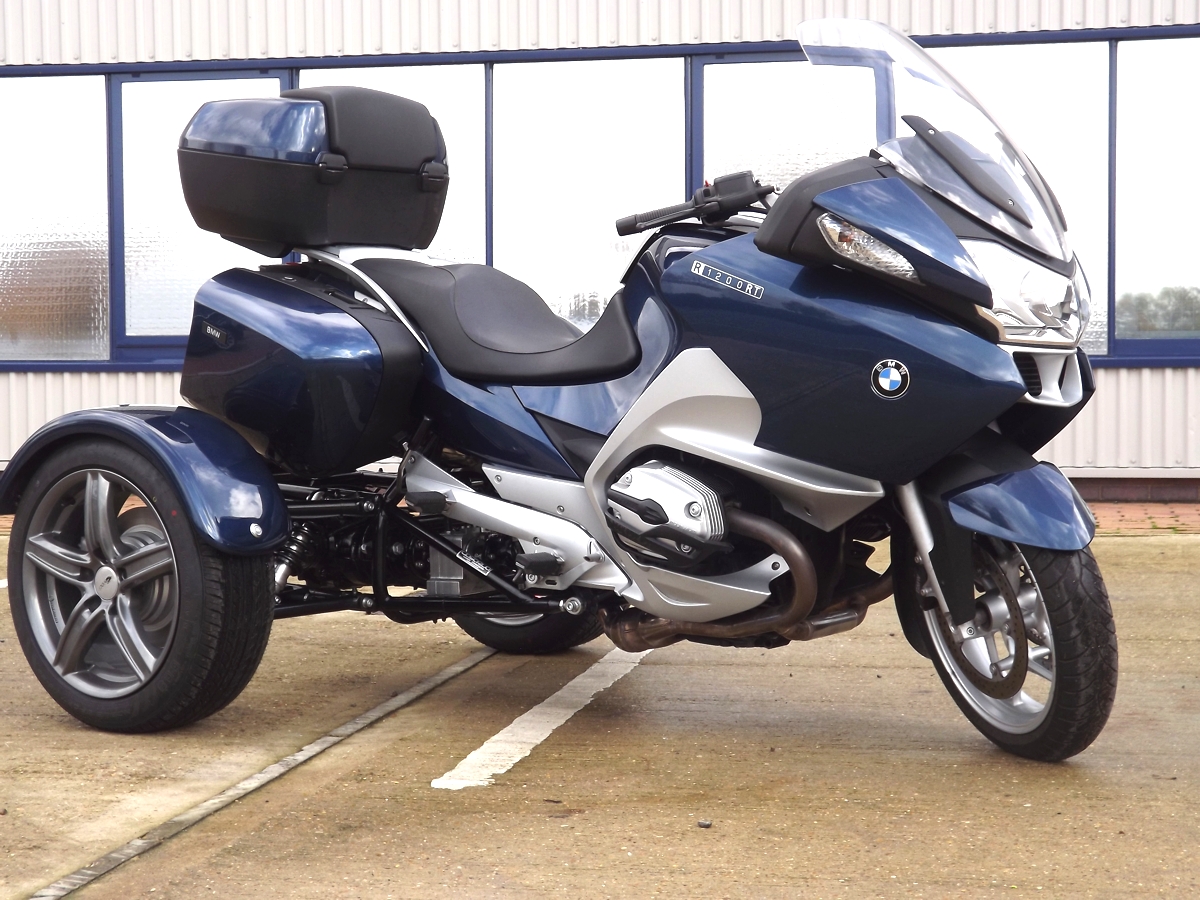 Casarva BMW R1200RT trike with IRS and reverse gearbox